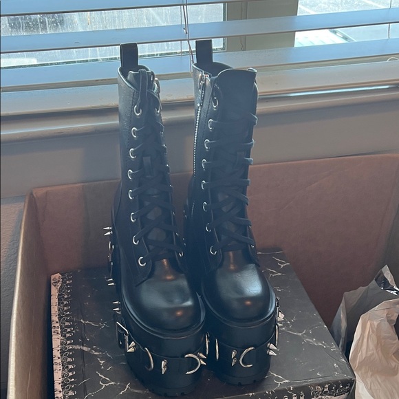 Dolls Kill | Shoes | Dolls Kill Black Platform Boots With Silver ...